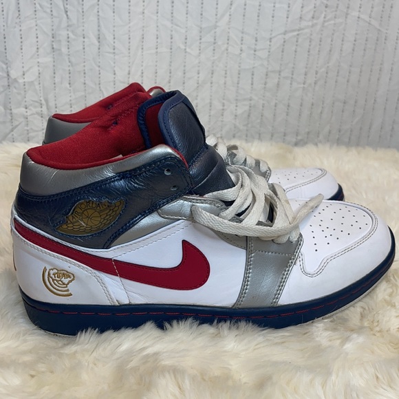 Jordan | Shoes | Rare 208 Air Jordan Retro Olympic | Poshmark